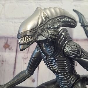 Vintage | Toys | Vintage Rare 9s Alien Vs Predator Collectible Posable ...